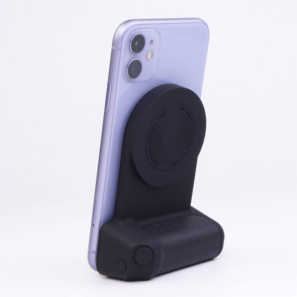 3-in-1 MagSafe Camera Grip with Built-in Power Bank – Bigsmall.in