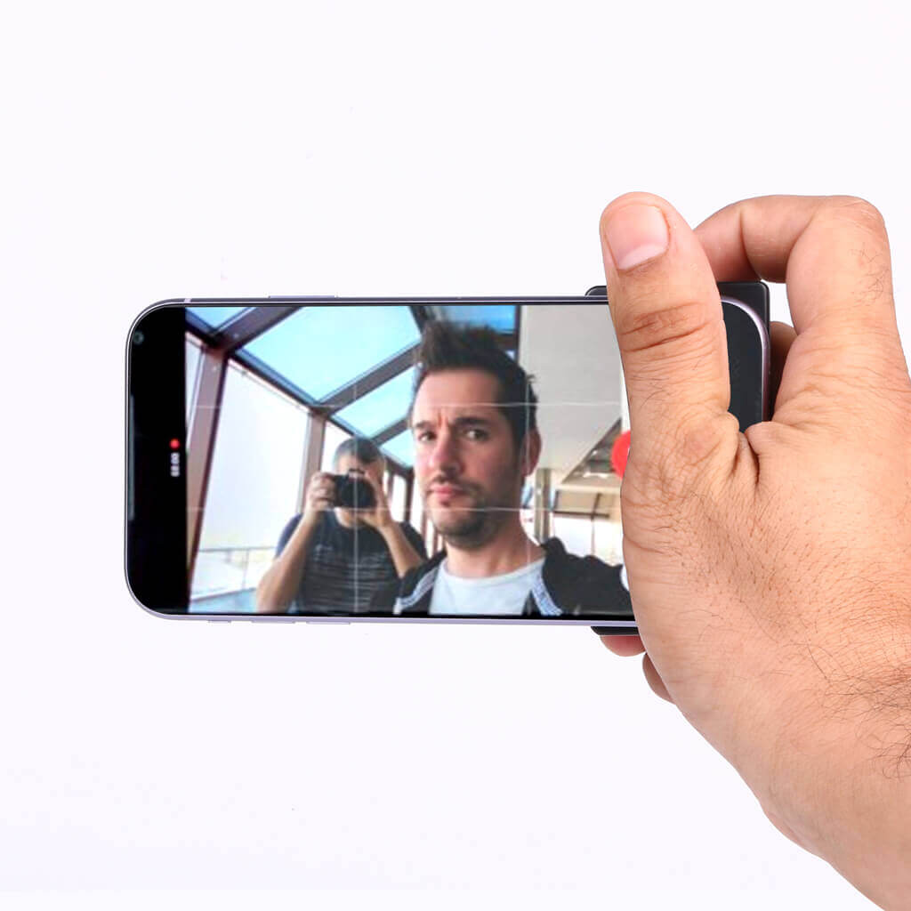 MagSafe Camera Grip with Bluetooth Photo Shutter – Bigsmall.in