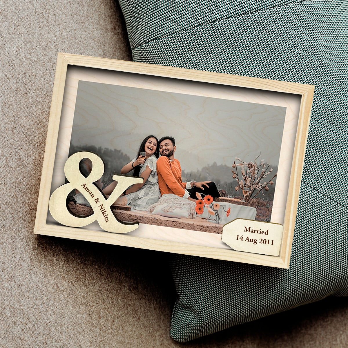 Personalized Married Couple Photo Frame – Bigsmall.in
