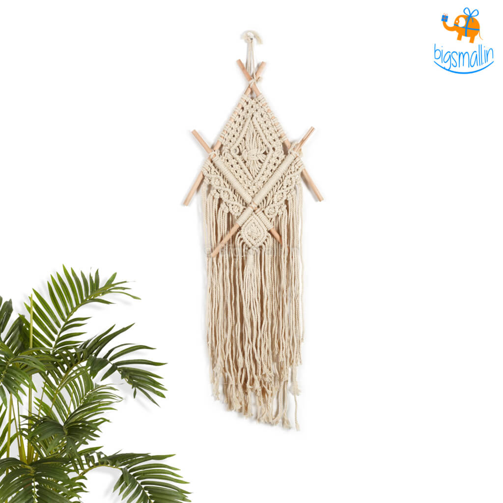 Decorative Macrame Wall Hanging – Bigsmall.in
