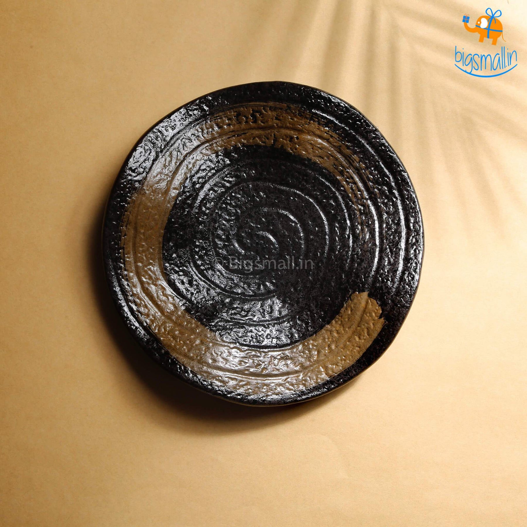 UFO Shaped Artisan Handmade Plate – Bigsmall.in